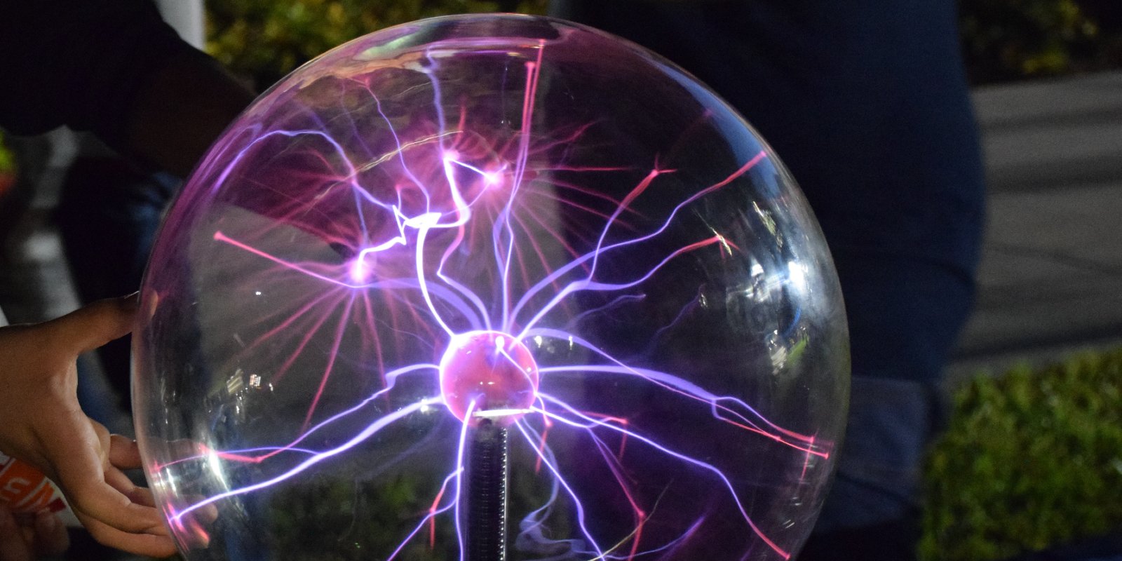 Department of Physics | FIU College of Arts, Sciences & Education